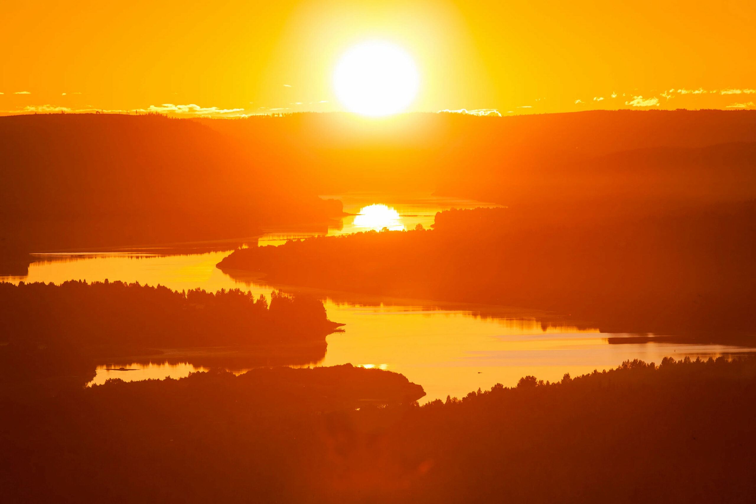 Midnight Sun Tours In 24 Hour Light - Visit Rovaniemi